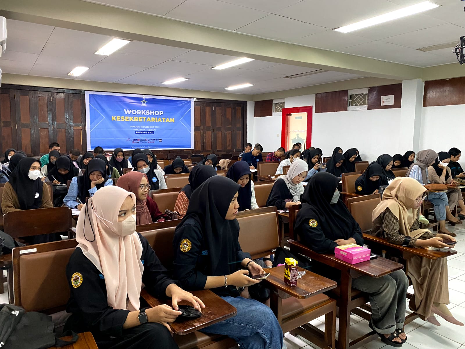 Humanis FISIP Unhas Gelar Workshop Kesekretariatan