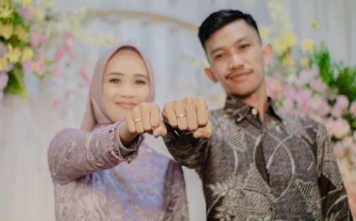 Dua Sejoli Ini Akhirnya Bakal Menuju Pelaminan Setelah Sepakat Bangun Usaha